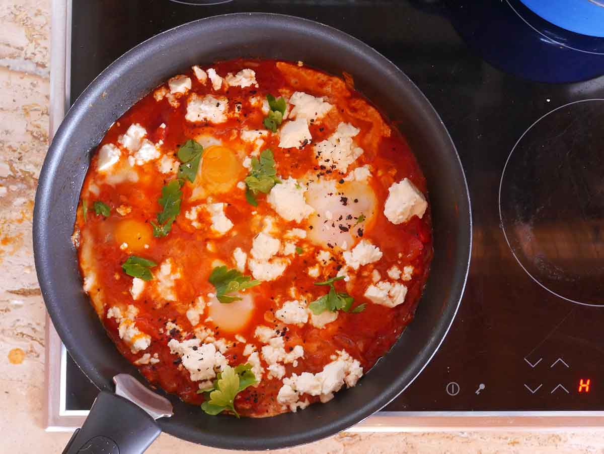 Shakshuka – hearty north African breakfast, brunch, lunch… or supper ...